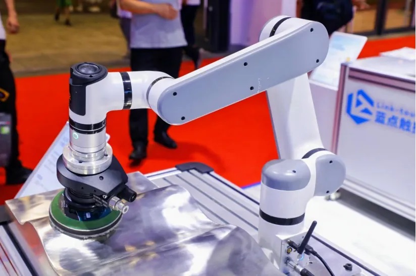 RealMan Showcases Ultra-Lightweight Humanoid Robotic Arms at Advanced ...