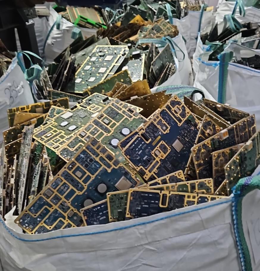 UK plant uses clean technologies to recover copper from PCBs as part of ...